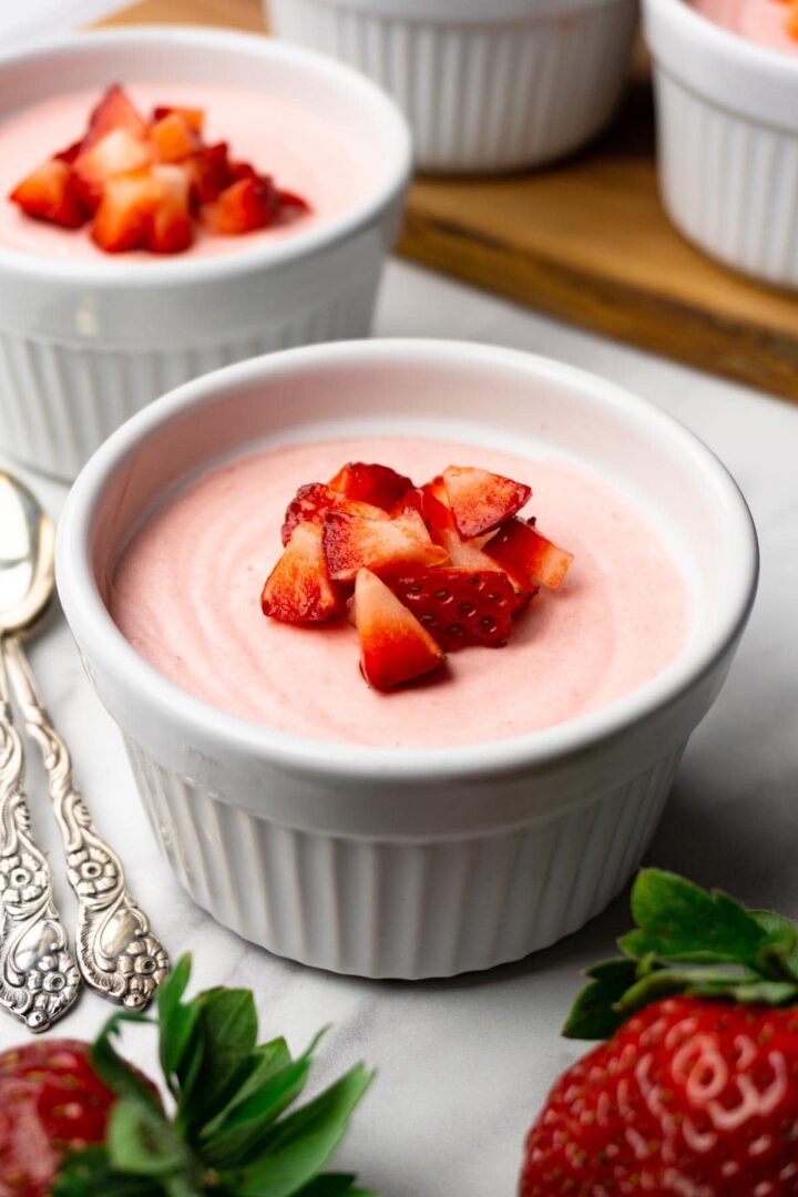20 Supreme Strawberry Desserts