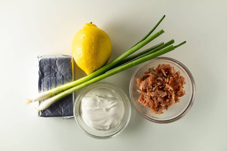 5 Ingredient Smoked Salmon Dip
