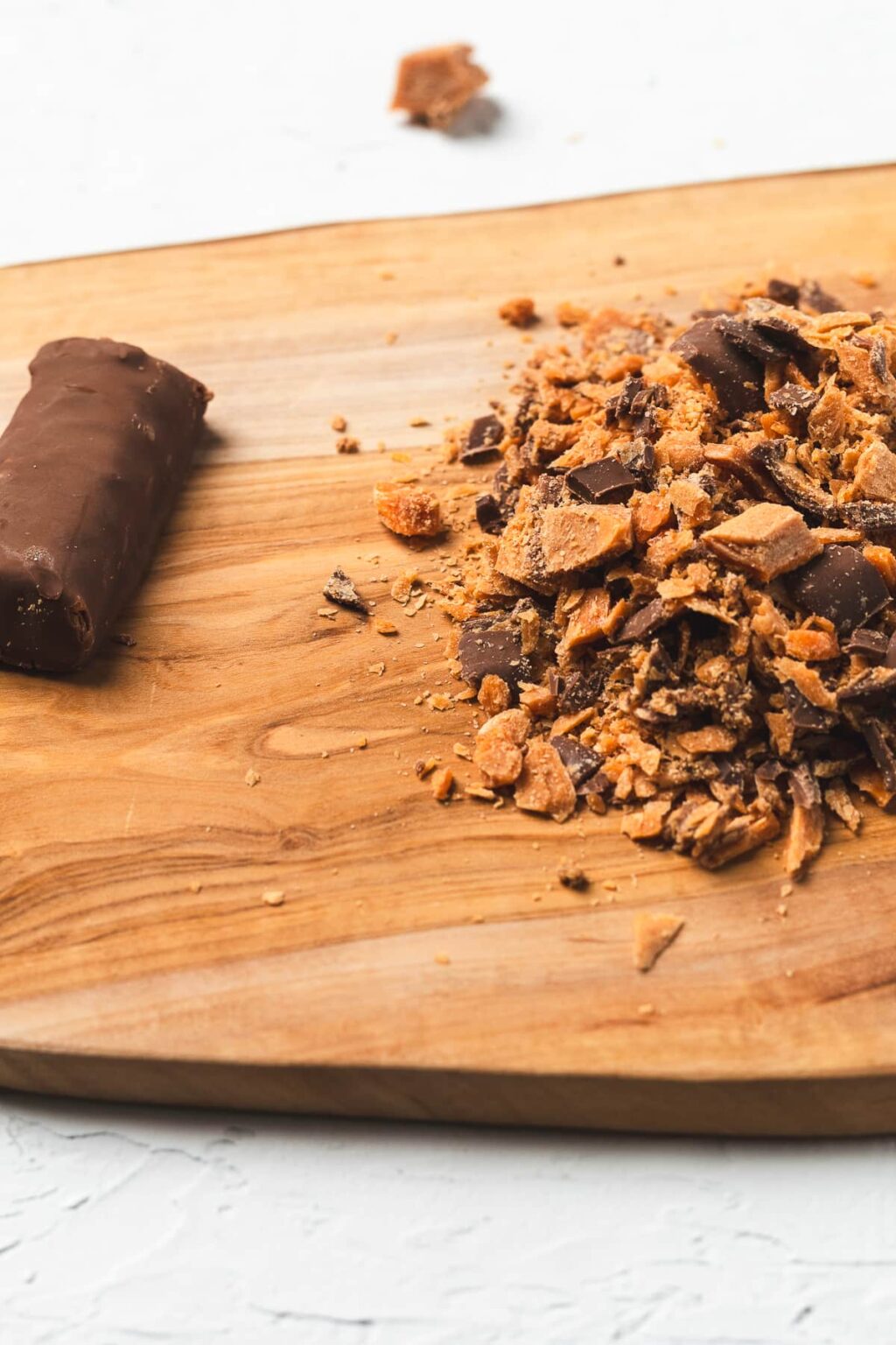 Easy Butterfinger Dip